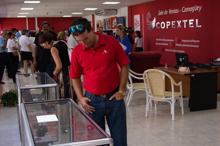 Adelante - Copextel Camagüey reabre sala de ventas